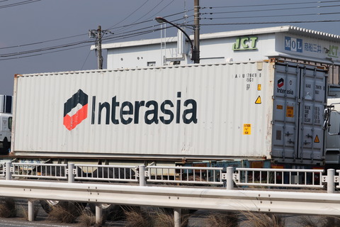 IAAU 179479 0 : new_ilya's Container Archives