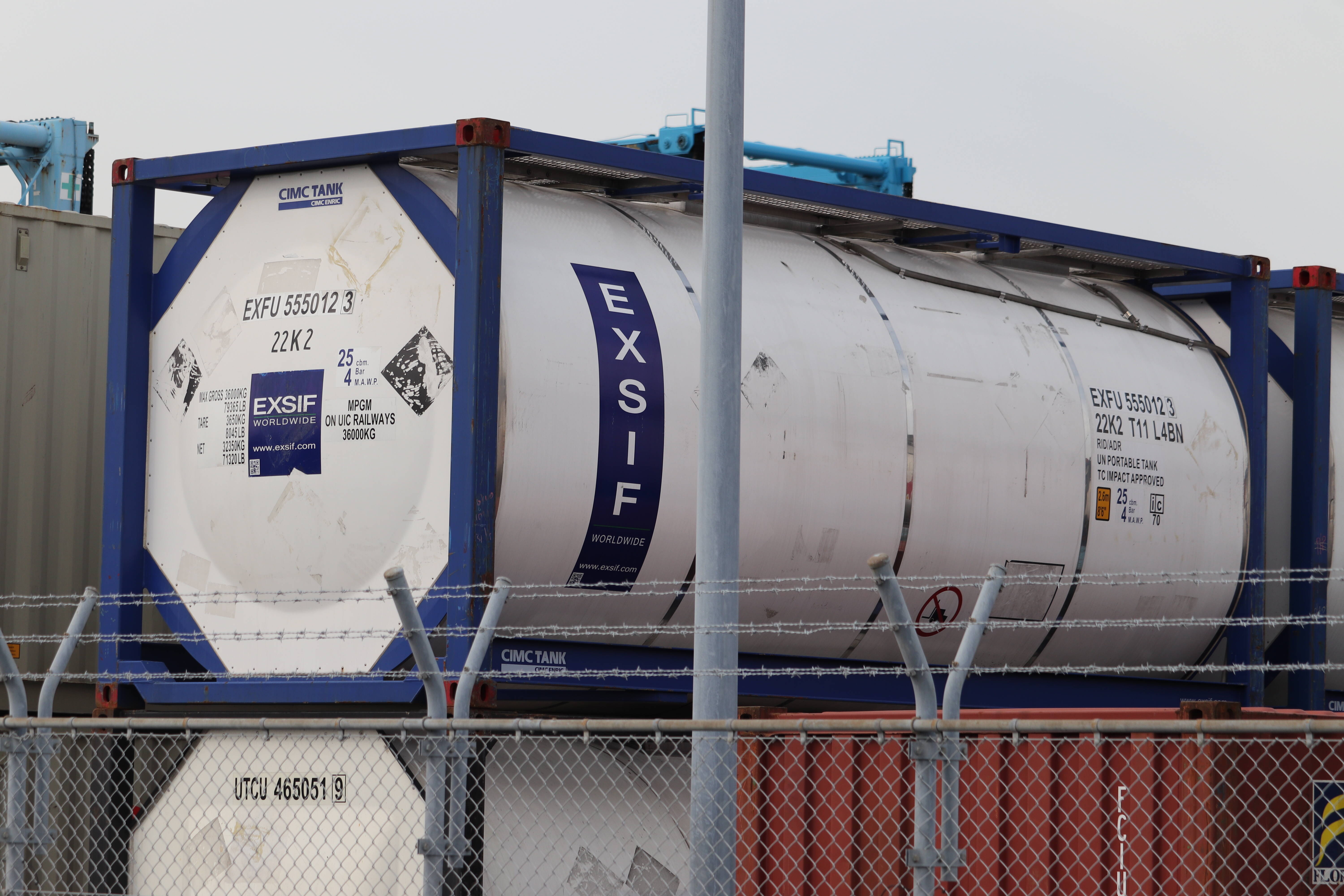 EXFU 555012 3 : new_ilya's Container Archives