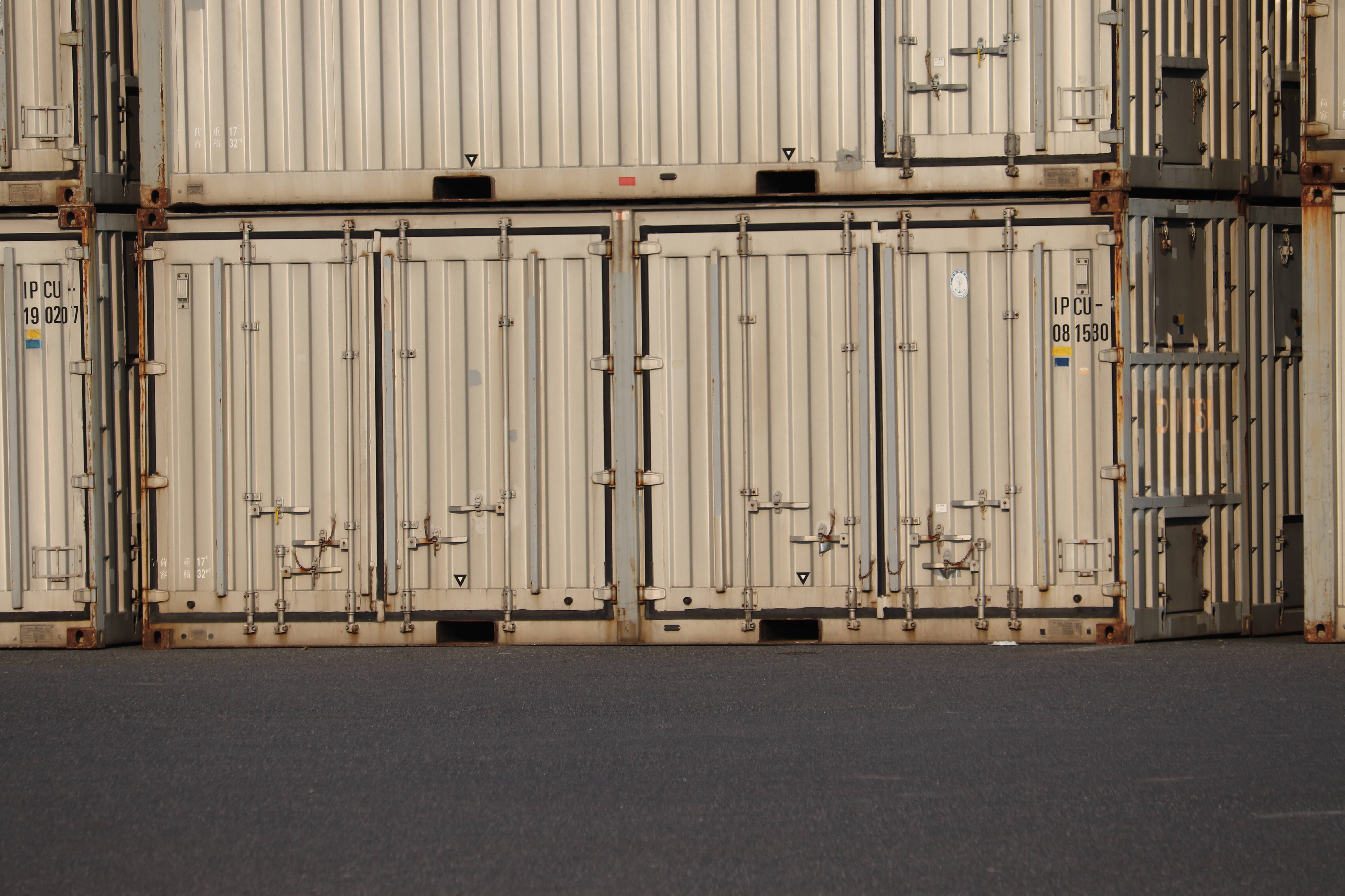 IPCU-081530 : new_ilya's Container Archives