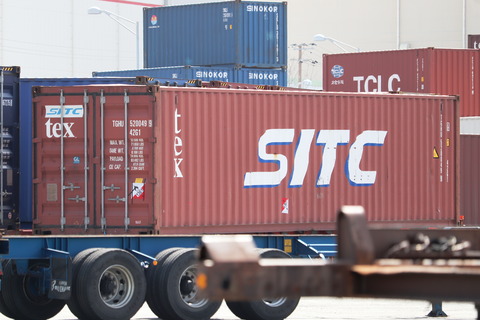 TGHU 520049 9 : new_ilya's Container Archives