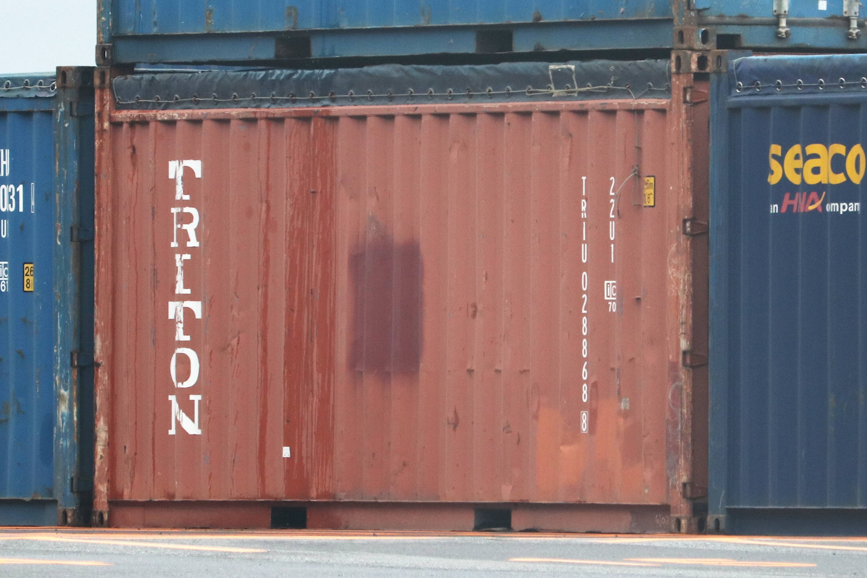 TRIU 028868 8 : new_ilya's Container Archives