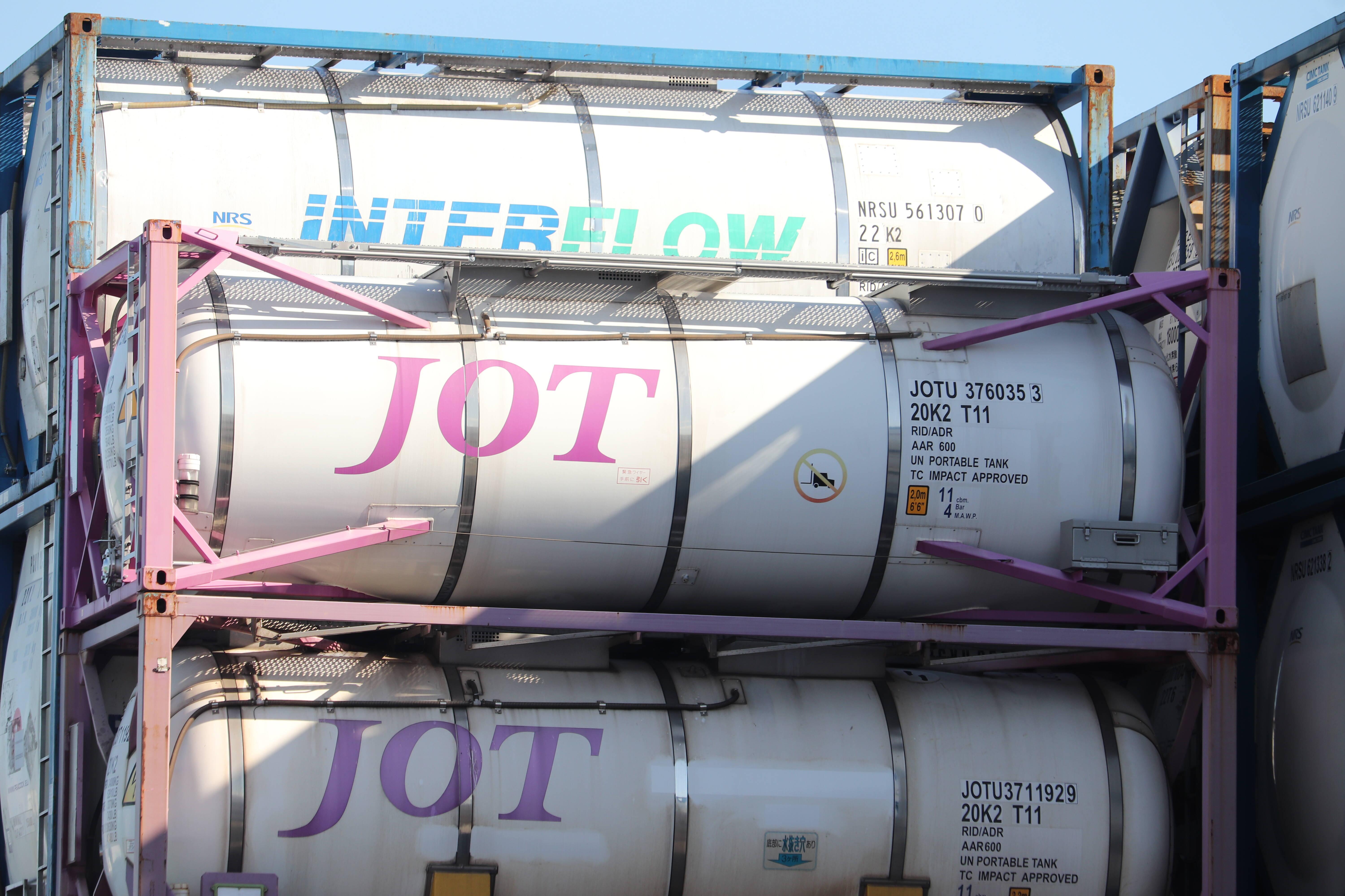 JOTU 376035 3 : new_ilya's Container Archives