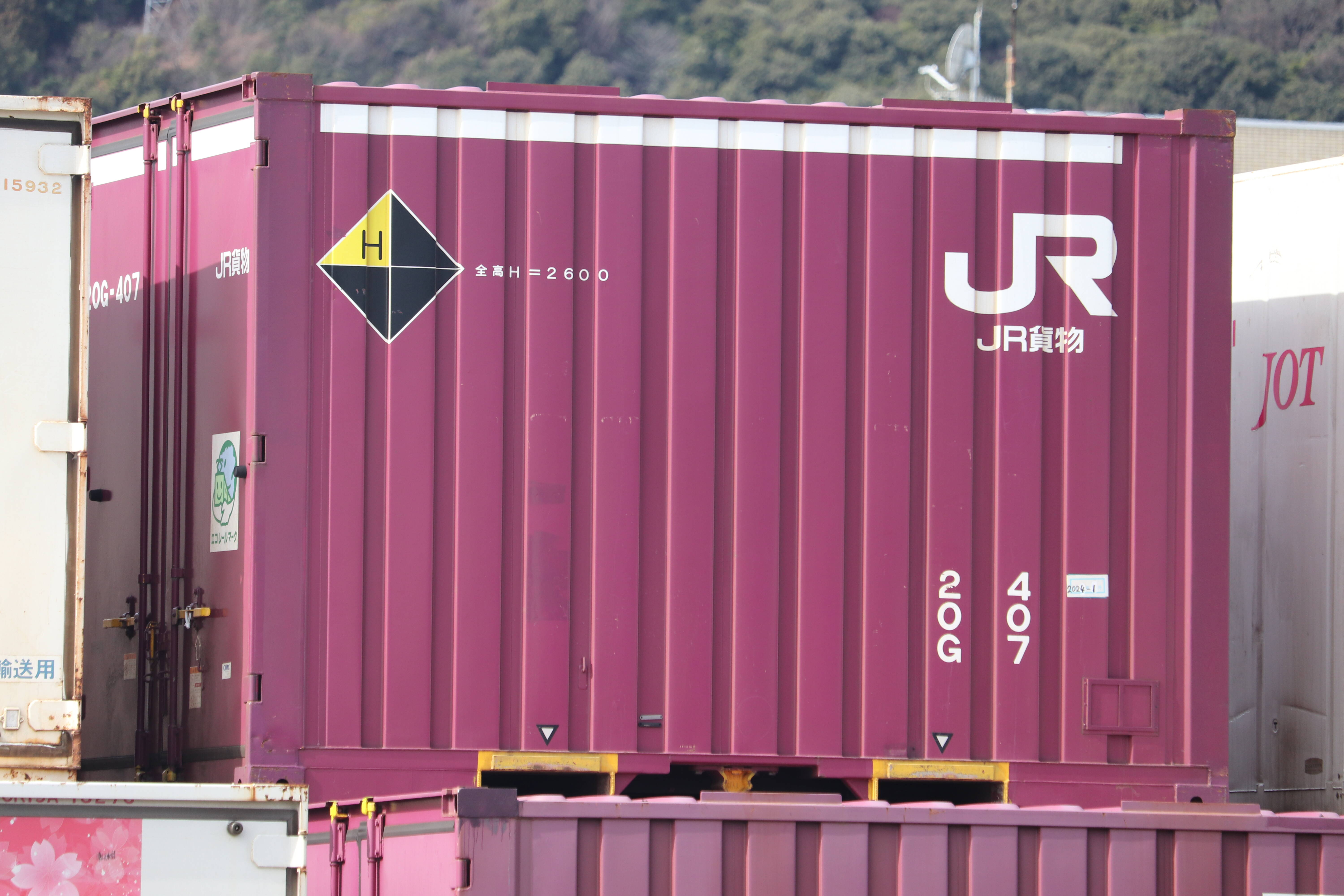 20G-407 : new_ilya's Container Archives