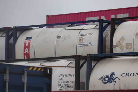 TCLU 906993 7 : new_ilya's Container Archives