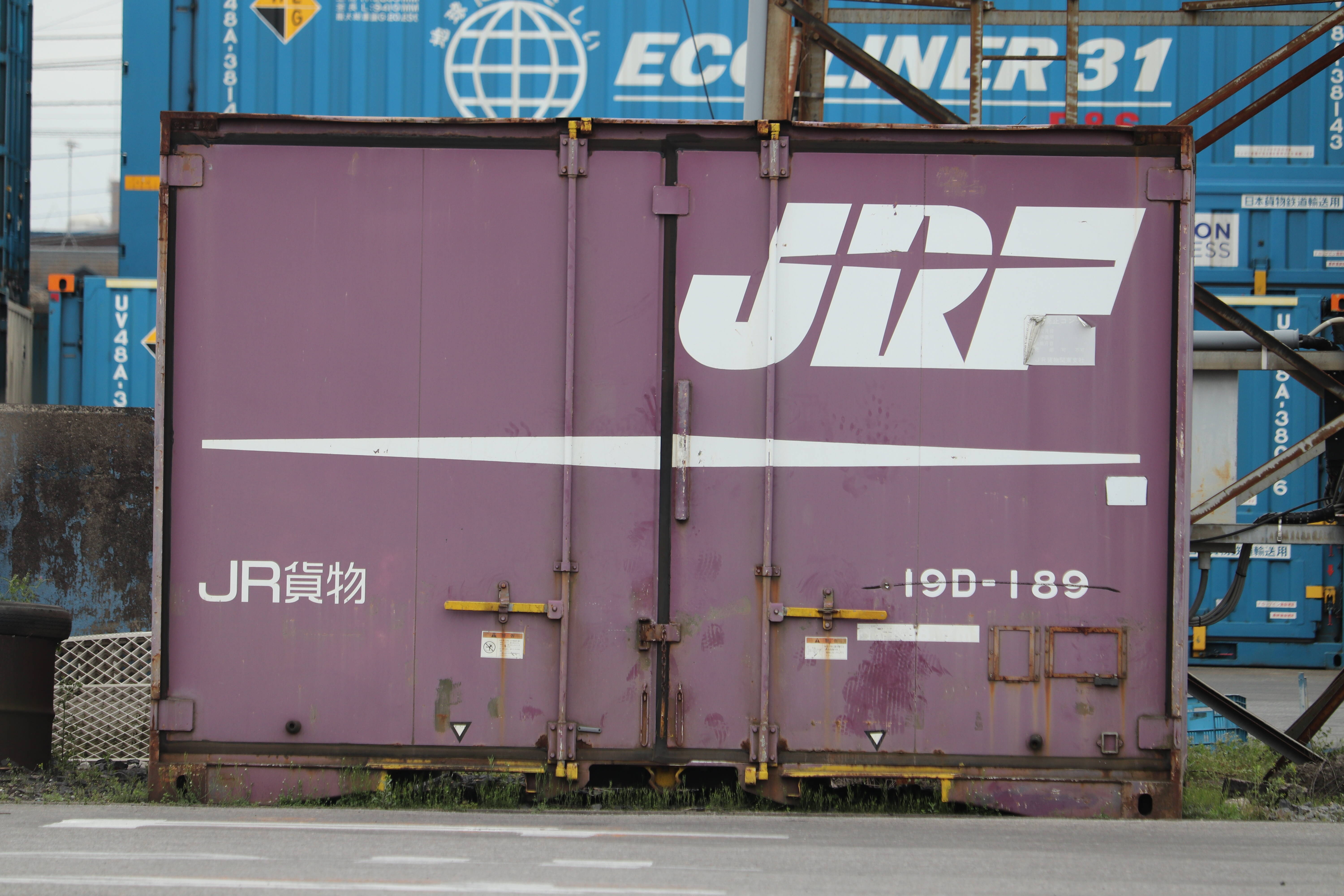 19D-189 : new_ilya's Container Archives