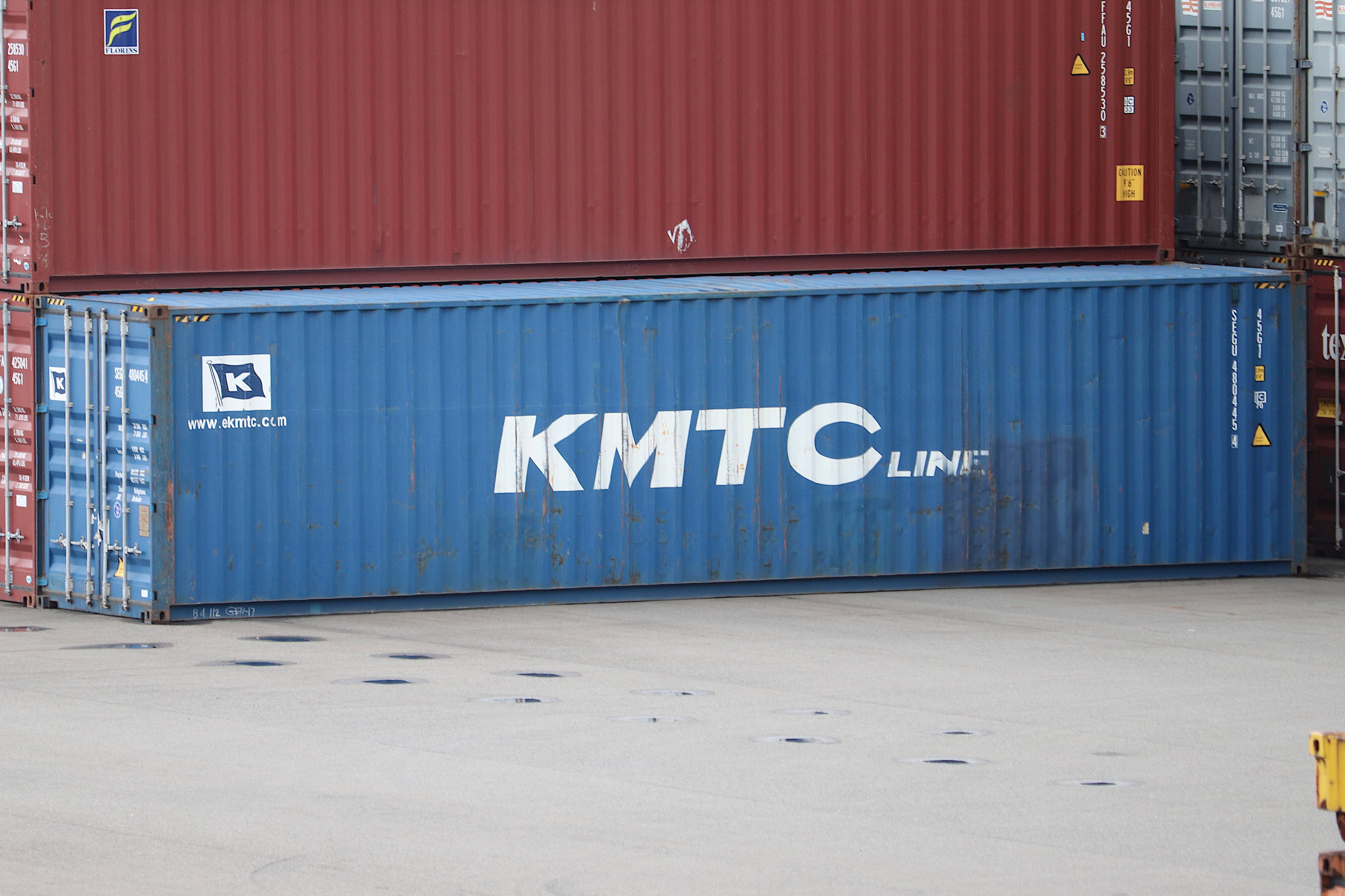 SEGU 480445 4 : new_ilya's Container Archives