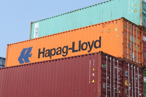 HLXU 855711 8 : new_ilya's Container Archives