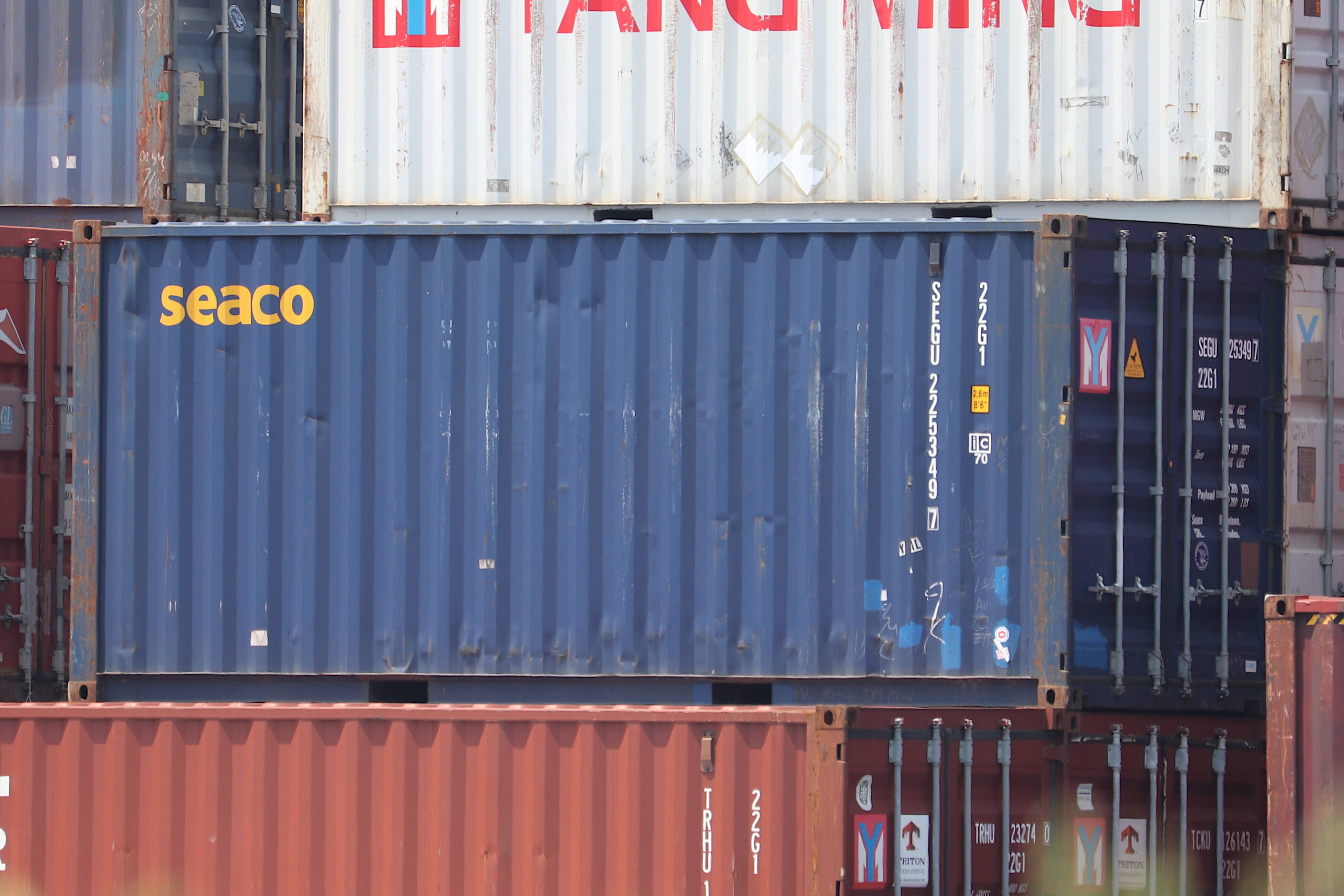 SEGU 225349 7 : new_ilya's Container Archives