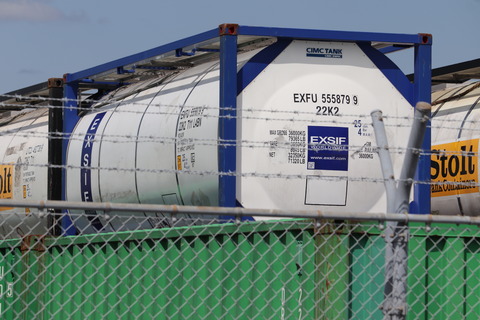 EXFU 555879 9 : new_ilya's Container Archives