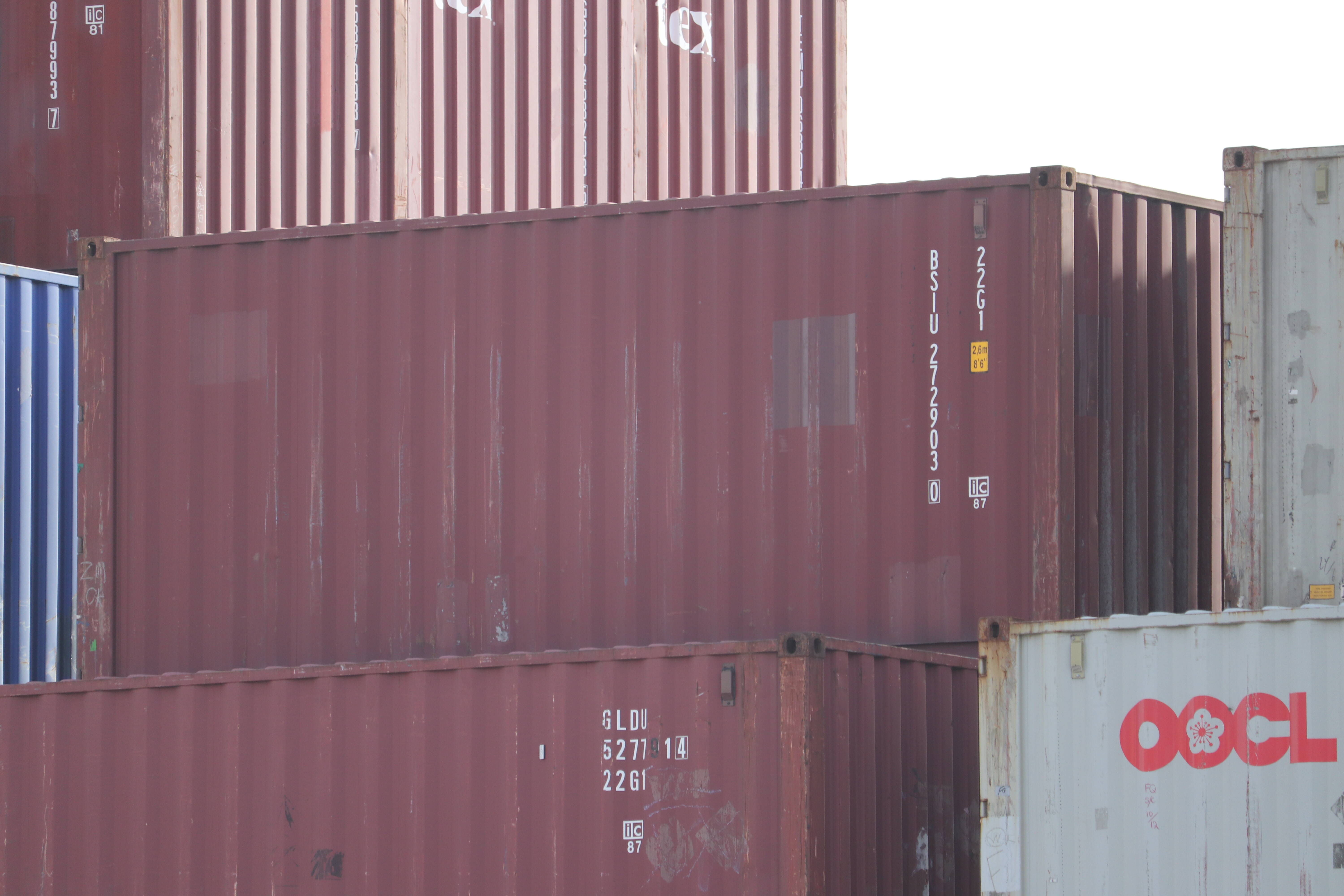 BSIU 272903 0 : new_ilya's Container Archives
