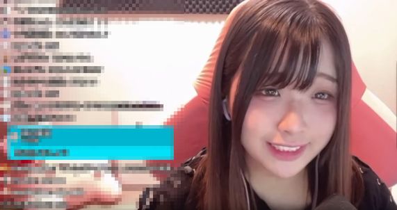 有名VTuberの中の人と噂される女性声優さん、顔出し配信中に謎の手が映り込む→不審者説が浮上「警察に電話した」 : オタク.com －オタコム－