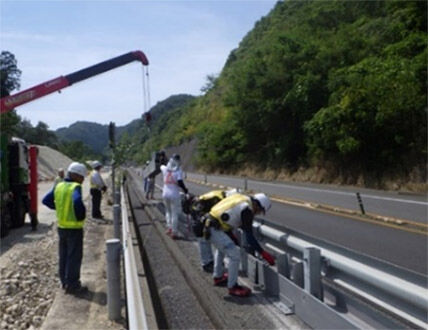 NEXCO東日本(北海道) 【解除見込】故障車通行止(12:20現在) 〇E5道央自動車道 国縫IC⇒八雲IC(函館方面) : ニュースストライカー9