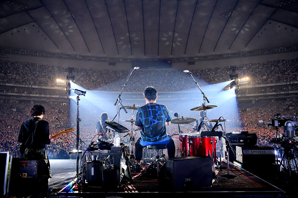 【backnumber、アリーナ対バンツアー開催決定！Vaundy、BE:FIRST、Perfumeとの共演も】 : ニュースストライカー9