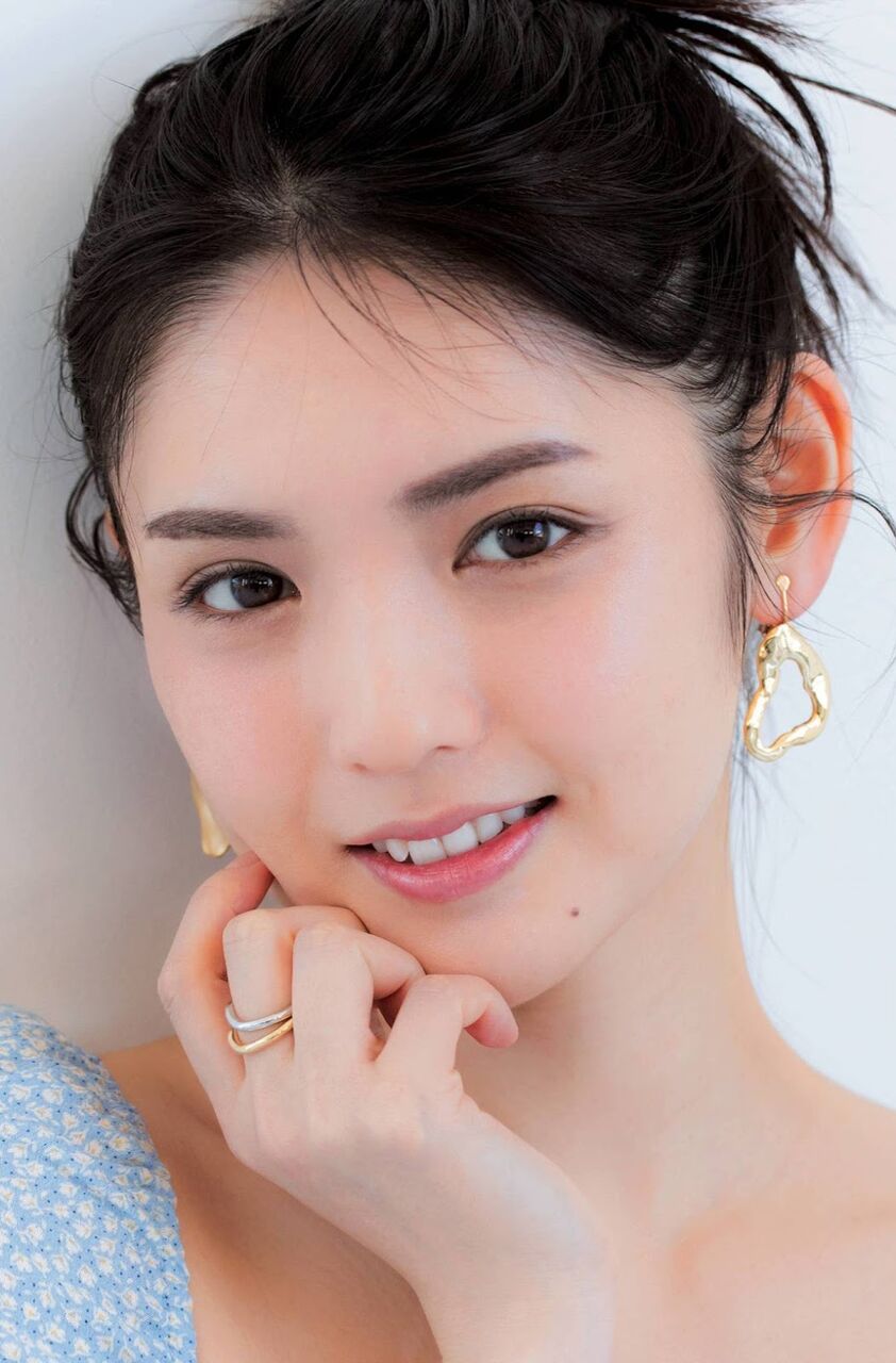 【衝撃発言】まじでぇ 「女前すぎる」道重さゆみ、肩出しの色っぽタンクトップ姿を公開wwwwwwwwwwwwwww : エンタメ最新チャンネル