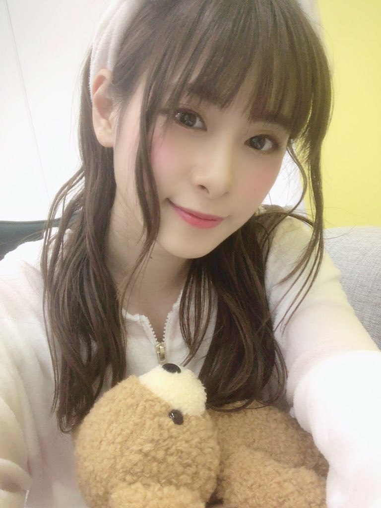 声優の前田佳織里さん、サインのしろくまが彼氏匂わせの可能性 : ニュー速俺日記なんJ