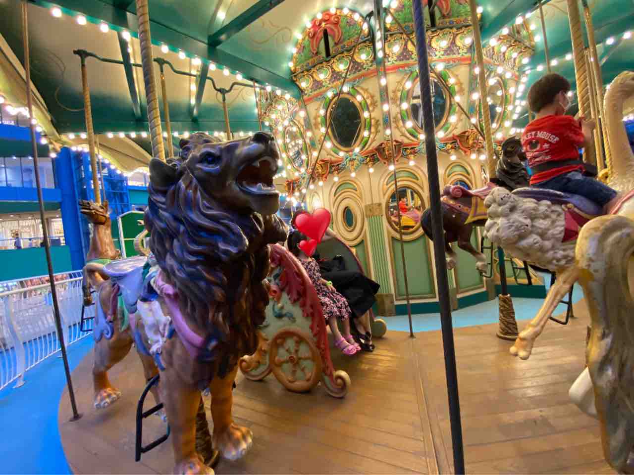 森美術館 : 未卯と寅戌が吠える