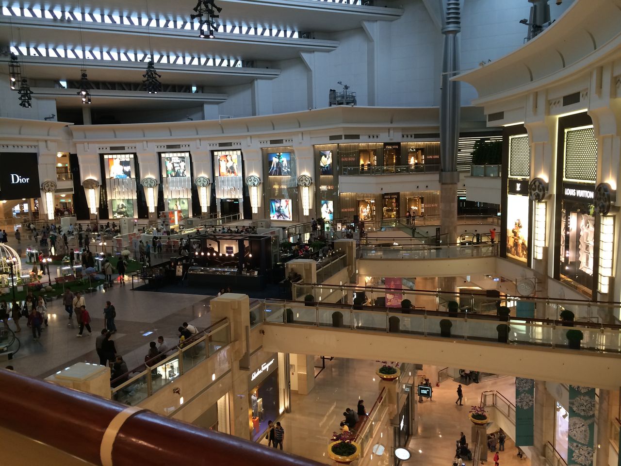 新婚生活 : 未卯と寅戌が吠える