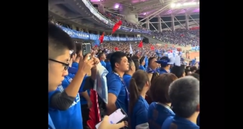 【サッカー】J1浦和 ACL敵地で武漢サポーターから〝バカ〟コール浴びるも浦和サポーター側から大きな反応なし（動画あり） : ツイッター速報