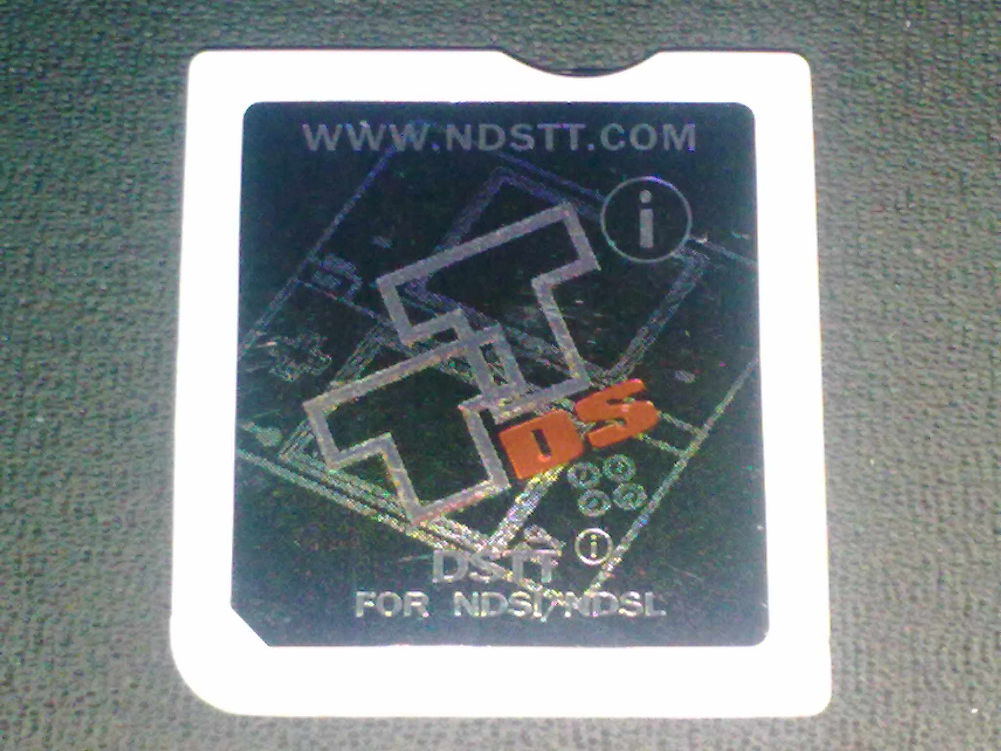 Nikko's Blog : [GAME][NDS]DSiでも動くアレ 第2弾『DSTTi』