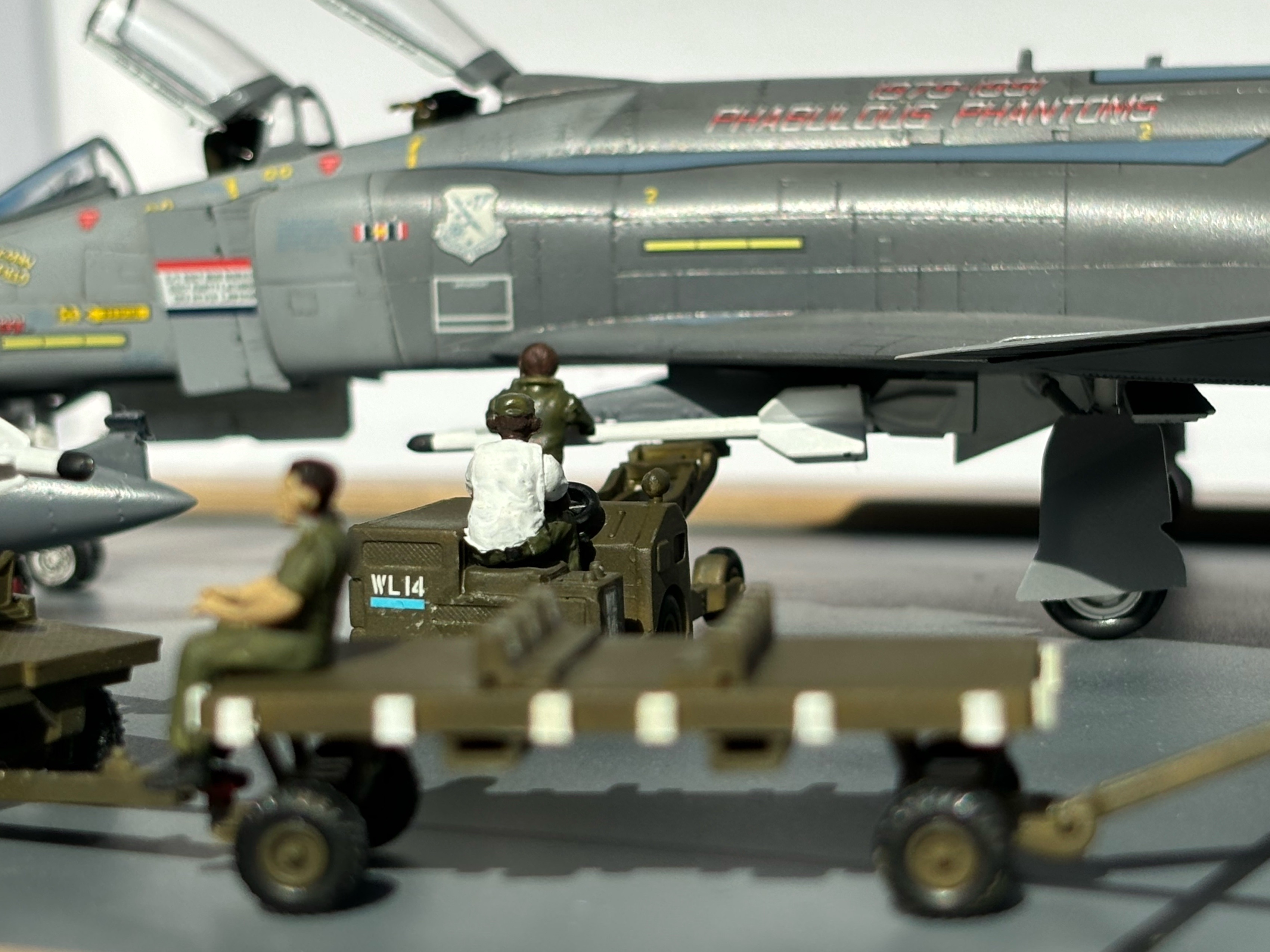 ハセガワ1/72 F-4E Phantom II "Indiana Ang Special""Indiana Ang Special ...