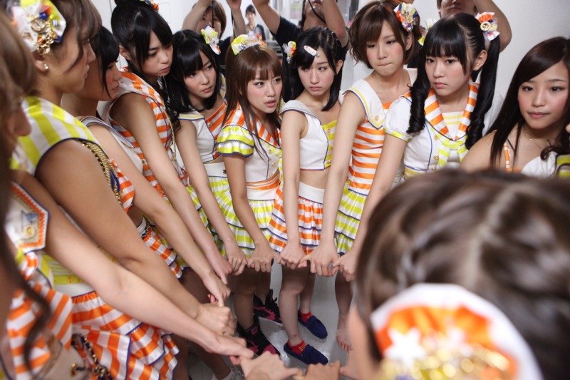 【AKB48G】48Gの円陣の画像が自然と集まるスレ : NMB48まとめスピリッツ
