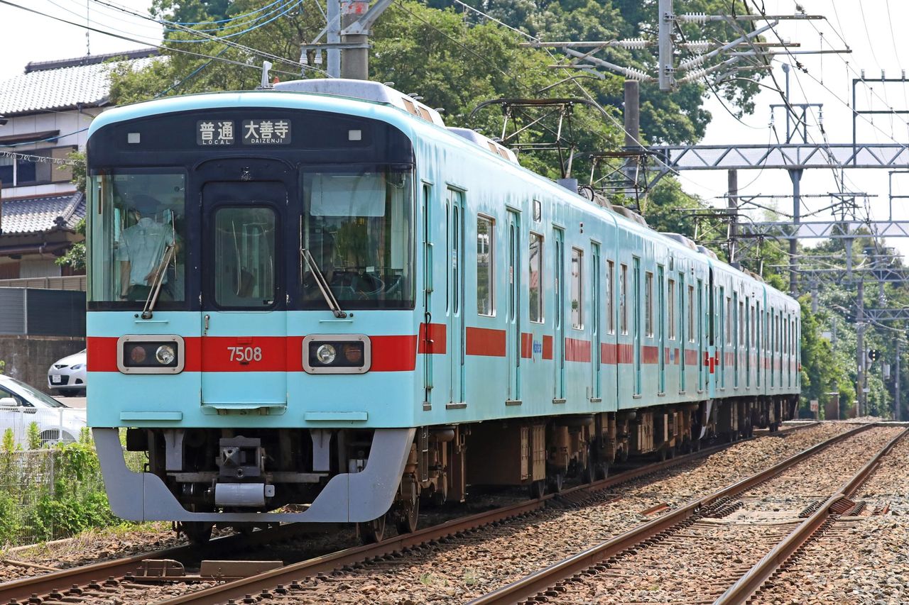 西日本鉄道 7000形7104F＋7108F : 鐵道写真公開所 参号機