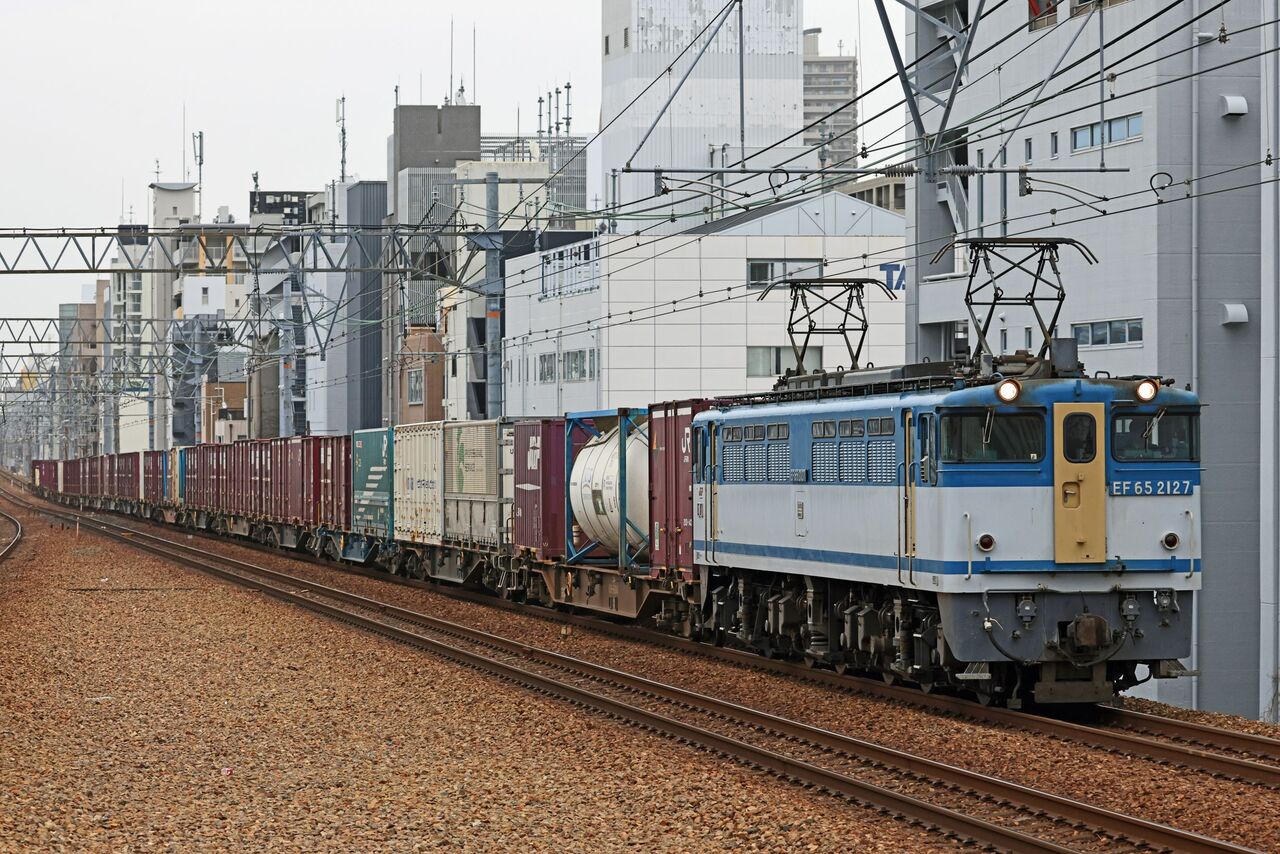 JR貨物 EF65-2127号機 広島更新色 : 鐵道写真公開所 参号機