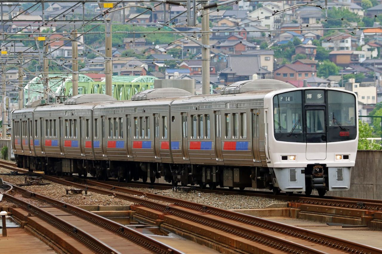 JR九州 811系Pm14編成 : 鐵道写真公開所 参号機