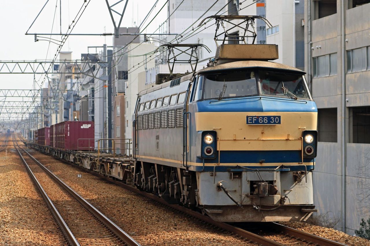 JR貨物 EF66-30号機 : 鐵道写真公開所 参号機
