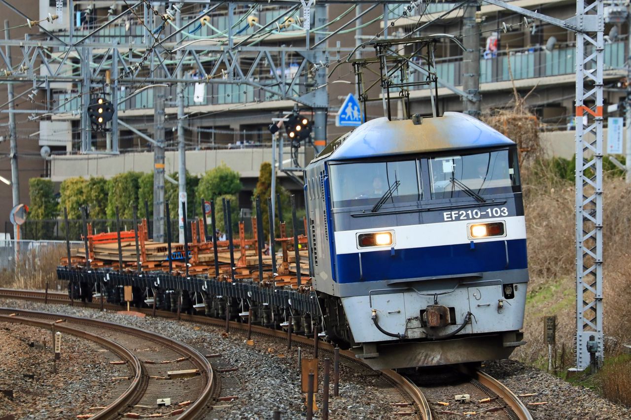 JR貨物 EF210-103号機＋チキ6両 : 鐵道写真公開所 参号機