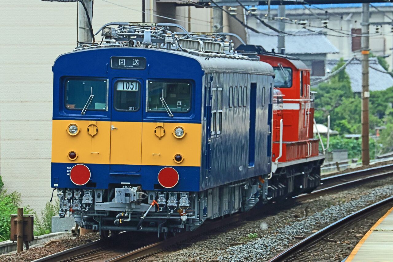 JR西日本 クモヤ145-1051 ST51編成 DD51-1192号機牽引 「配給」＠島本駅 : 鐵道写真公開所 参号機