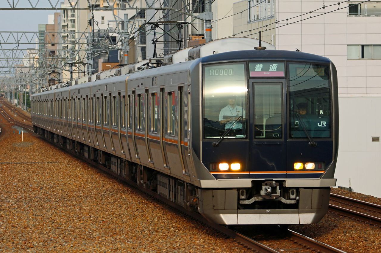 JR西日本 321系D31編成 : 鐵道写真公開所 参号機