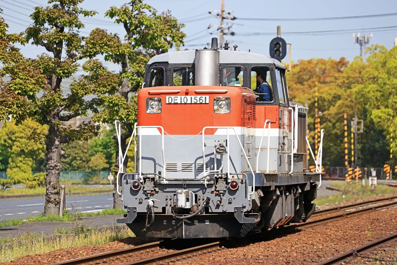 JR貨物 DE10-1561号機 貨物更新色 : 鐵道写真公開所 参号機