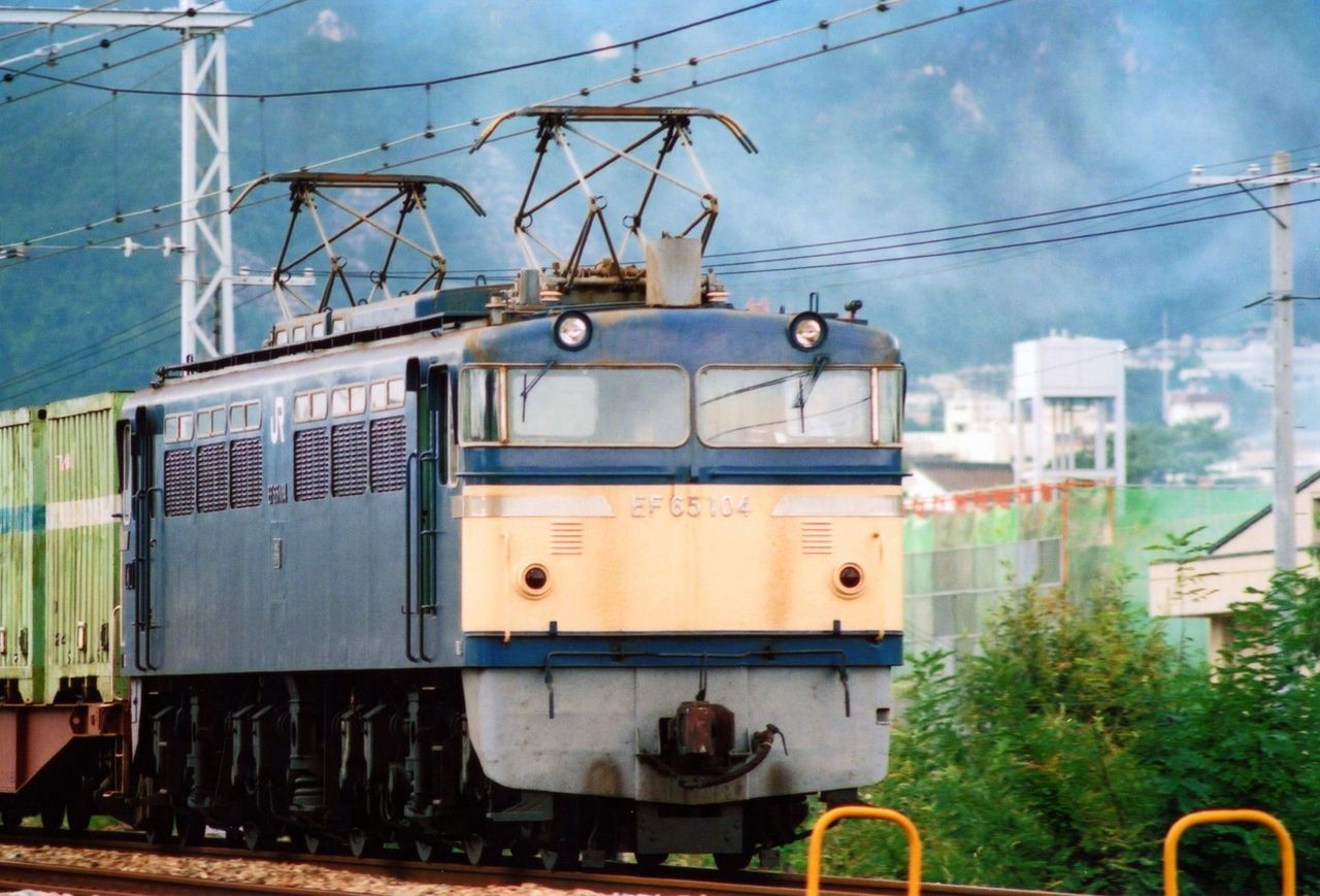 日本国有鉄道 EF65-104号機 国鉄色 : 鐵道写真公開所 参号機