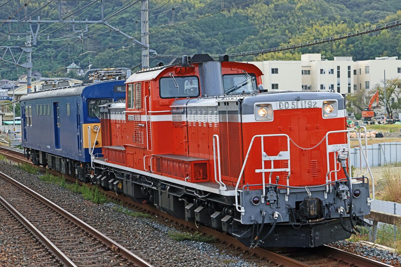 JR西日本 クモヤ145-1051 ST51編成 DD51-1192号機牽引 金沢送込み＠島本駅 : 鐵道写真公開所 参号機