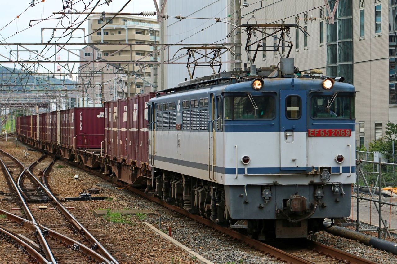 JR貨物 EF65-2069号機 二色更新色 : 鐵道写真公開所 参号機
