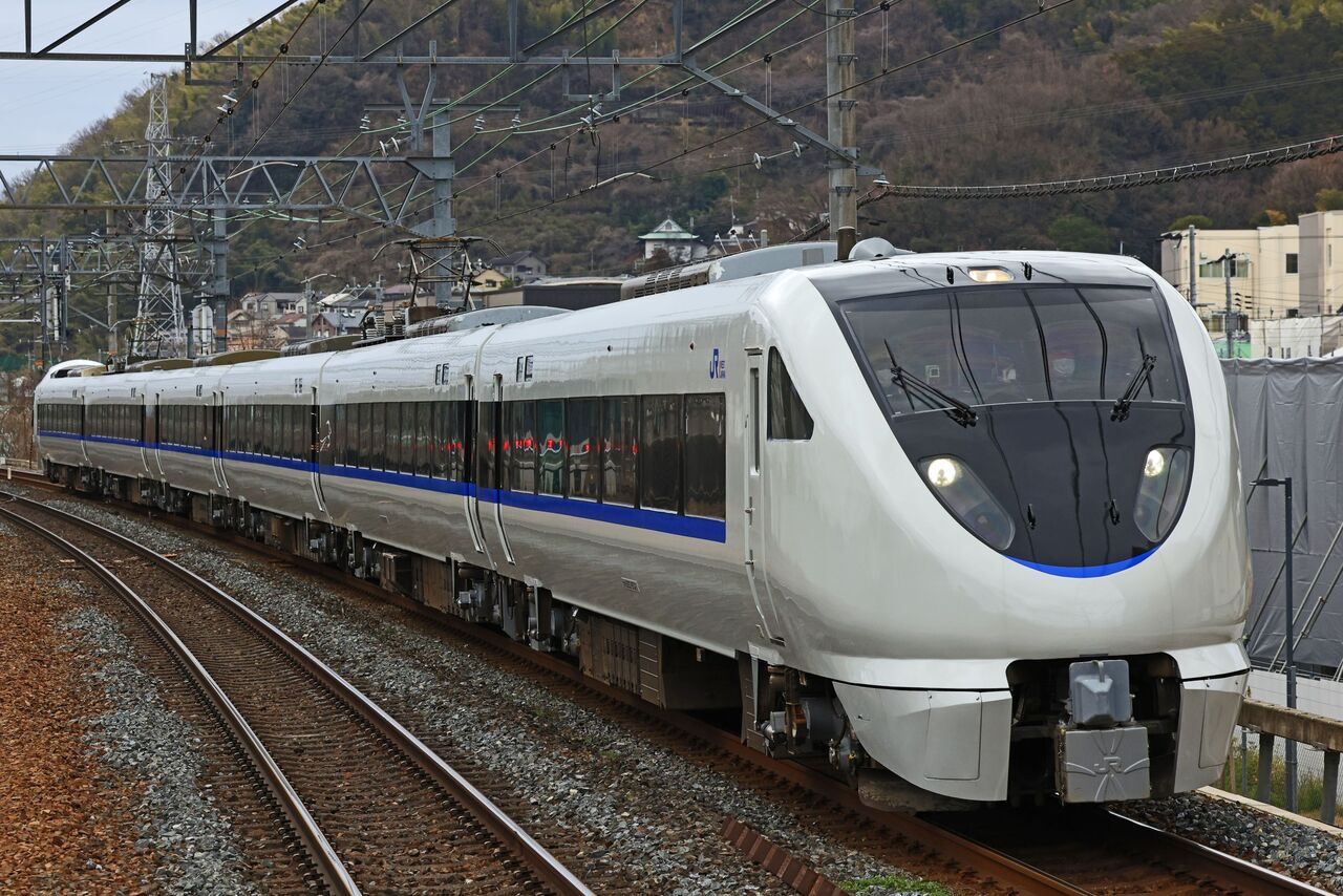 JR西日本 683系8000番台N03編成サンダーバード色 出場試運転 : 鐵道写真公開所 参号機