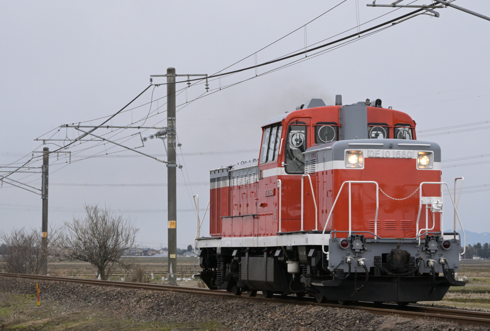 EF510貨物とSL返却用DE10送り込み回送 2024/03/23 : 新デジカメ鉄道風来記