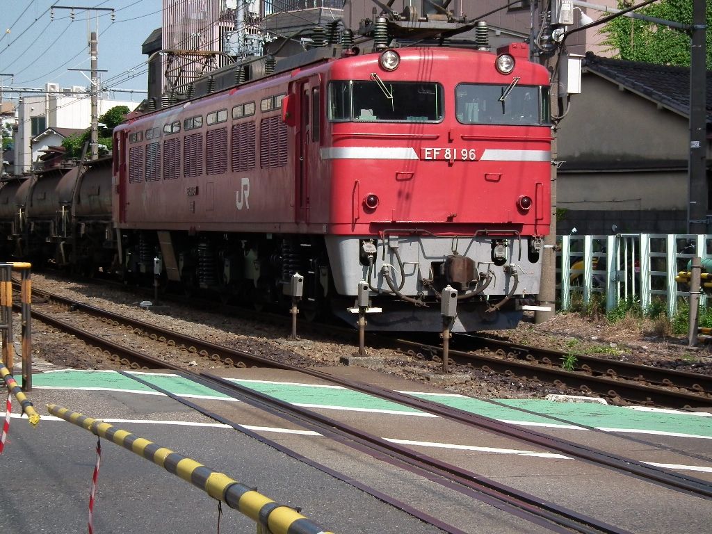 今日の安中貨物 EF81-96 : 新デジカメ鉄道風来記