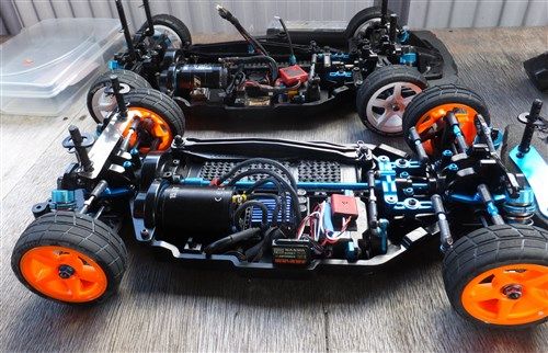 TT-02Sのアッパーアームマウントを試してみた : ひろやんのRC日記