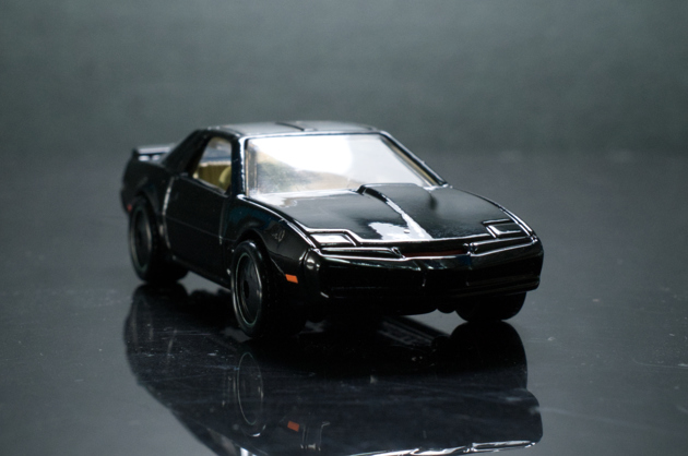 レビュー ホットウィール ナイトライダー K.I.T.T.(ナイト2000 レビュー ホットウィール ナイトライダー K.I.T.T.(ナイト2000