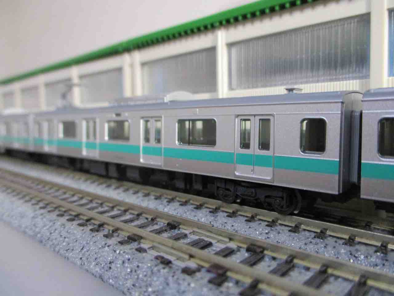 TOMIX E233系2000番台 常磐線 入線 : 夏島鉄道 TOMIX E233系2000番台 常磐線 入線 : 夏島鉄道
