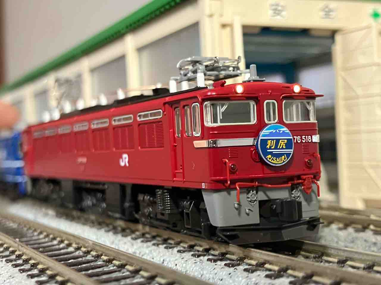 KATO ED76 500 JR仕様 入線 : 夏島鉄道