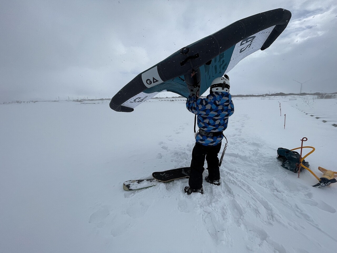 02/03/2024 Hokkaido Windsurfing 「SNOW WING」いい感じでオーバー : MileStone in Pocky