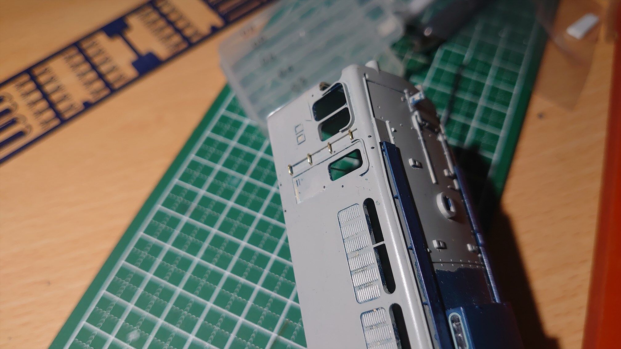 HOでEF67を作る！製作記～車体加工の備忘録その2～ : のすたるじっくビュー へろへろ鉄道とアニメ分の多いブログ