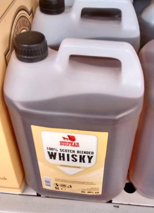 海外記者「日本に来たら4リットルのウイスキー売ってるんだが…なんだこれ」:哲学ニュースnwk