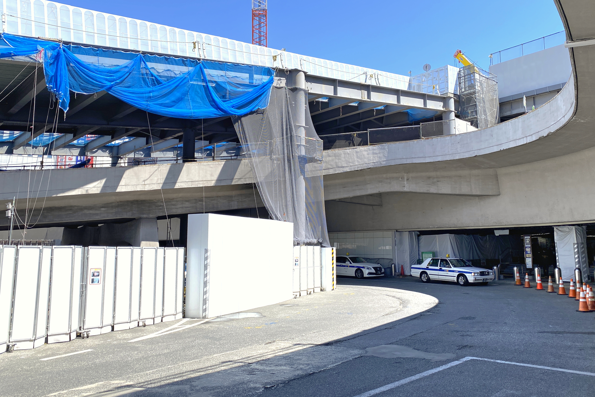 小田急からも近い新宿駅西口地下前タクシー乗り場（京王口）が閉鎖に : Odapedia ～小田急のファンブログ～