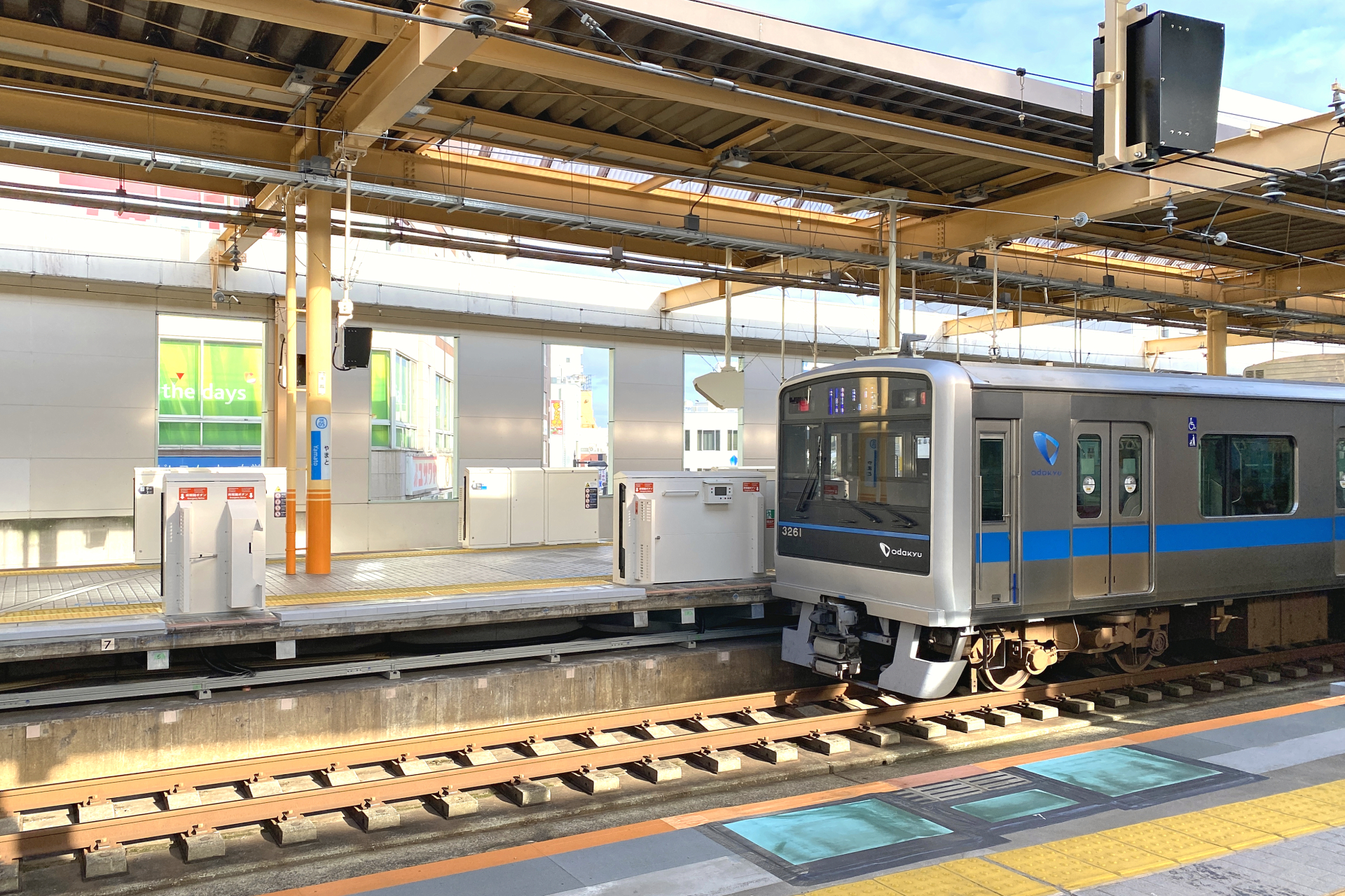 使用開始は年が明けた2025年か 小田急の大和駅でも進むホームドアの設置 : Odapedia ～小田急のファンブログ～