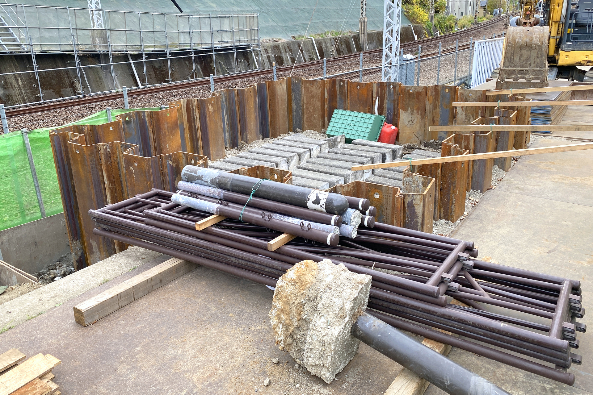 建設が始まった悲願の歩道橋 小田急の百合ヶ丘駅から新百合ヶ丘駅間はどんな様子なのか : Odapedia ～小田急のファンブログ～