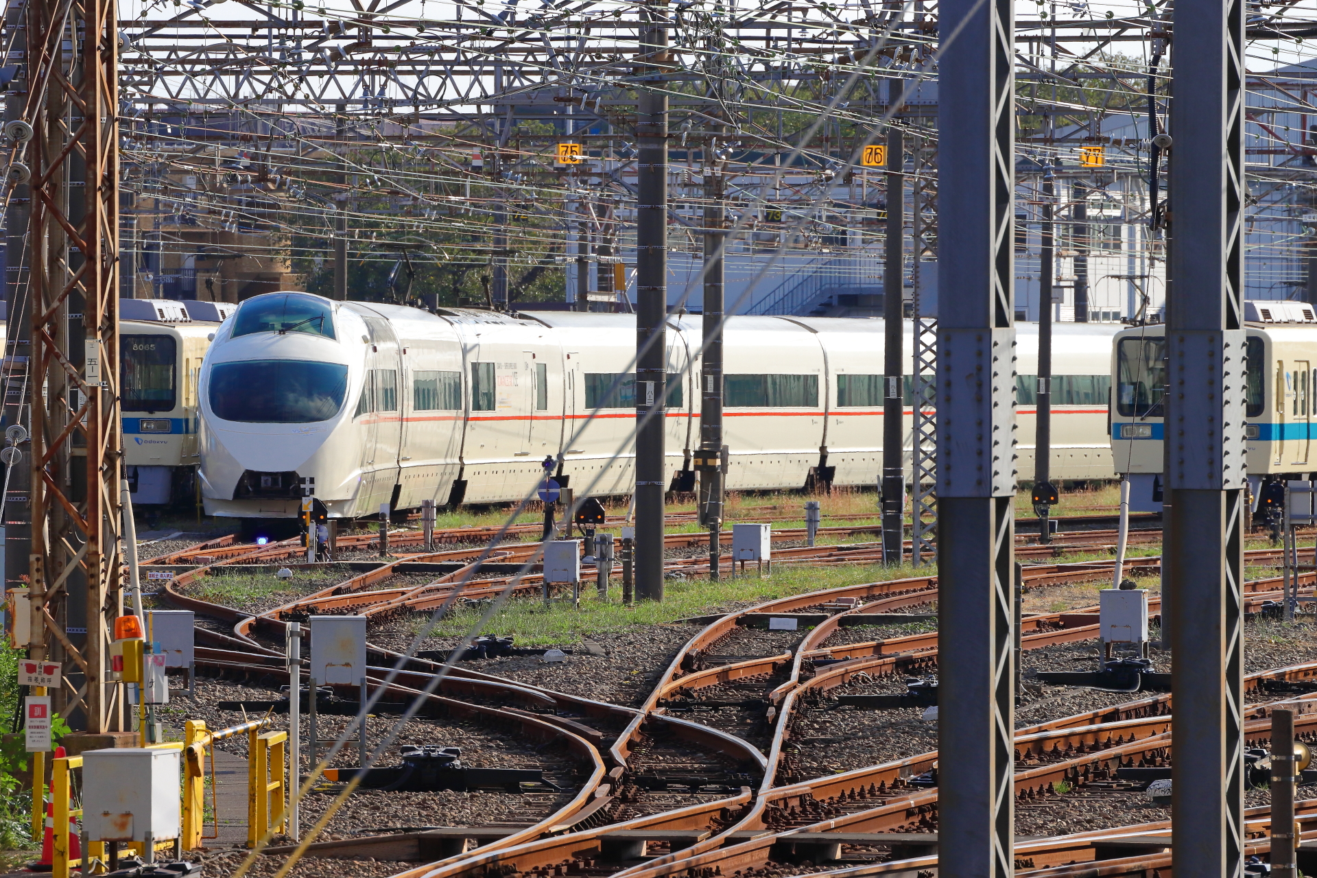 小田急50000形（VSE）の連結器はどこにあるのか : Odapedia ～小田急のファンブログ～